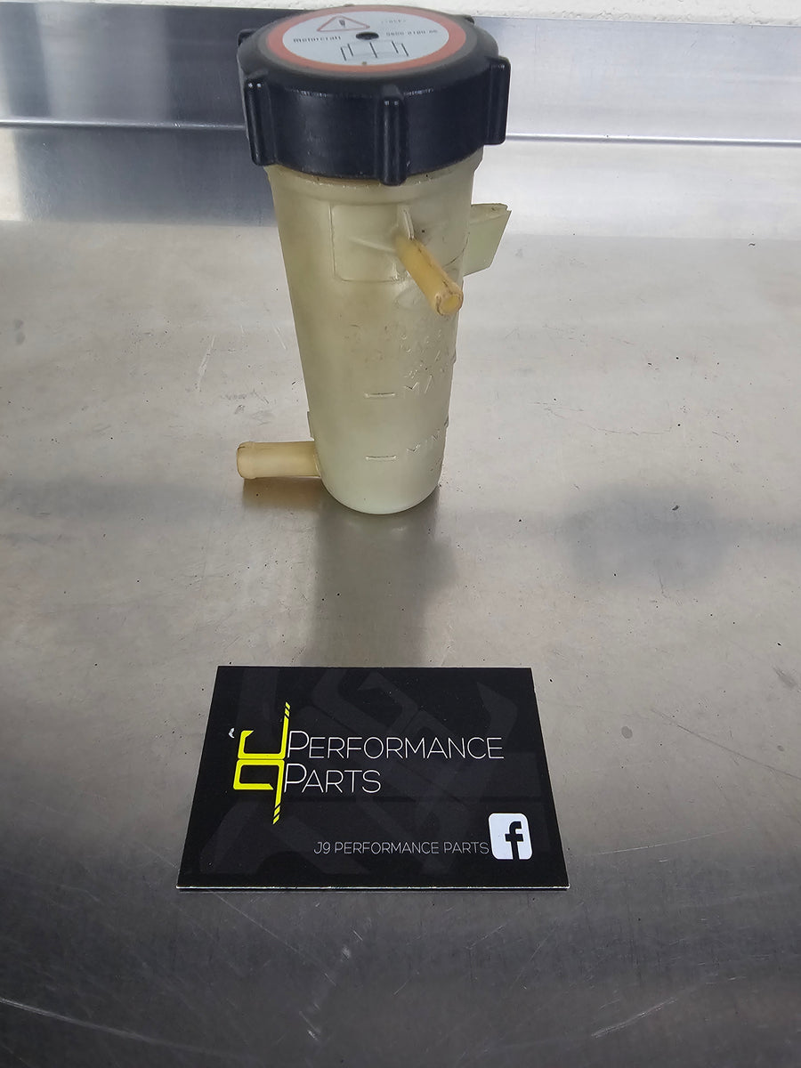 Charge Cooler Reservoir and Cap for Ford Focus RS Mk1 – J9 Performance ...